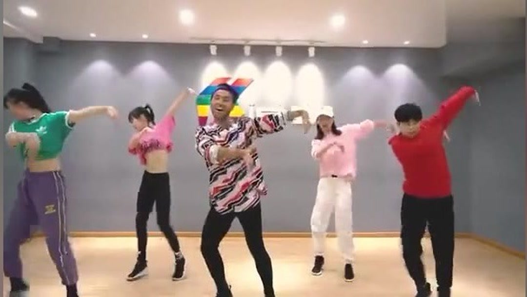 火遍全网的海草舞终于出教学了 看着就带感,学起来