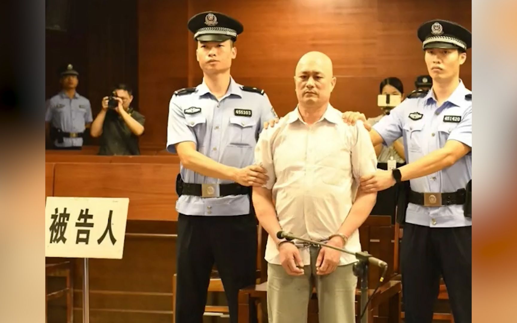 执行死刑!男子酒驾撞人后拖行伤者1000米致死