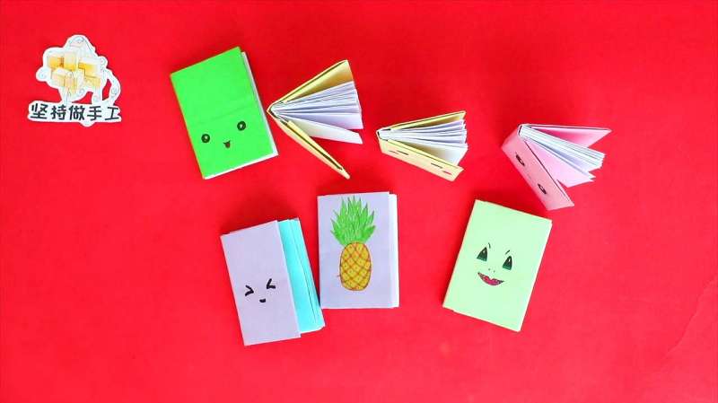 多种图案的迷你笔记本,别看小小的,做笔记随身携带没问题