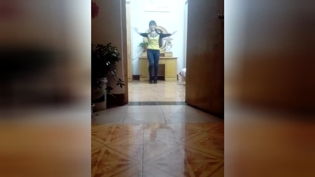 儿童舞蹈《如果感到幸福你就拍拍手》