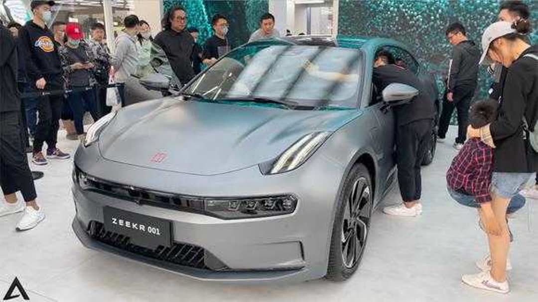 极氪001真车体验:这颜值真的很高,国产电动车厉害!