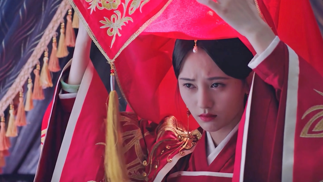 终于找到这首“滴答滴”的歌曲了,忍不住单曲循环,太空灵了!
