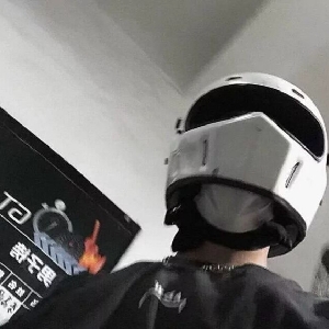 i宝人士_ 