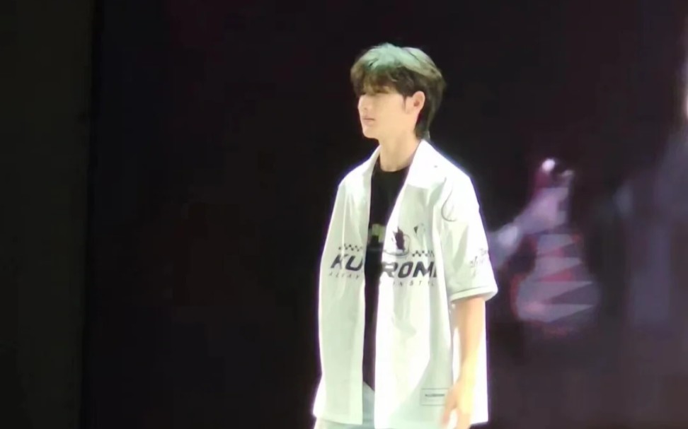 余宇涵学校颁奖典礼舞蹈彩排以及正式演出直拍