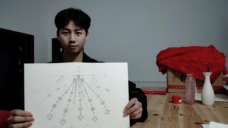 用家家户户过年门口都会贴的对联图案来设计汉服,祝大家新年快乐