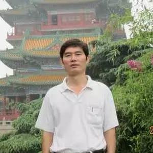 福宝哥每晚九点半 