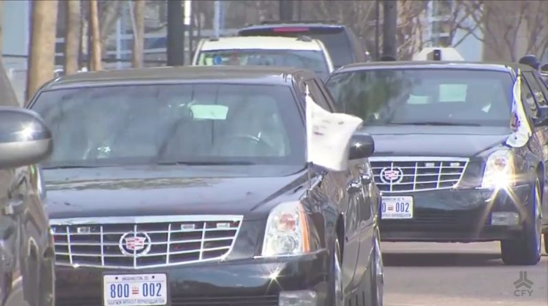 俄罗斯总统与美国总统座驾大对比