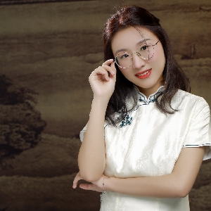 小语研究僧-董冬咚 