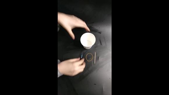 皮筋套唱歌
