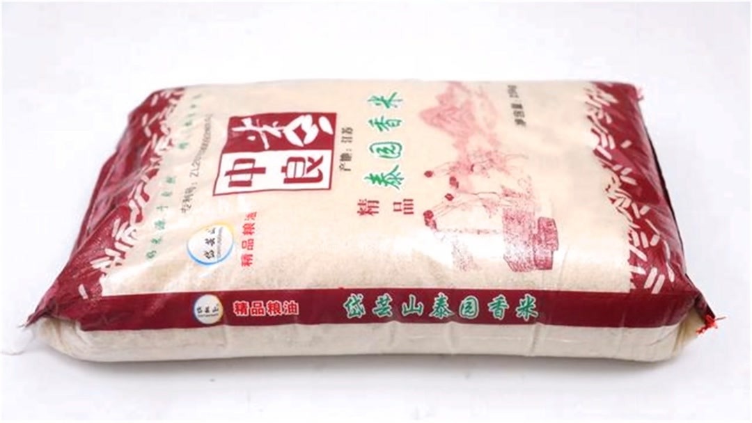 大米到底好不好,看米袋上这几个字母就知道,米店老板这招真实用