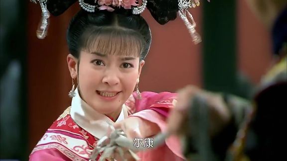 还珠格格:众人想要帮小燕子,不料小燕子却无理取闹,还要打尔康