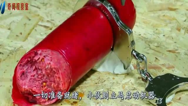 水加压到400兆帕后有多厉害?小伙用手铐测试,结果大开眼界