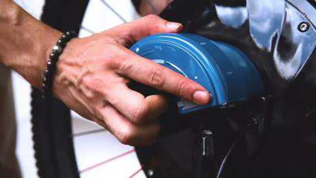 只要一个小小的配件,就能让自行车变电动车,简直不要太方便!