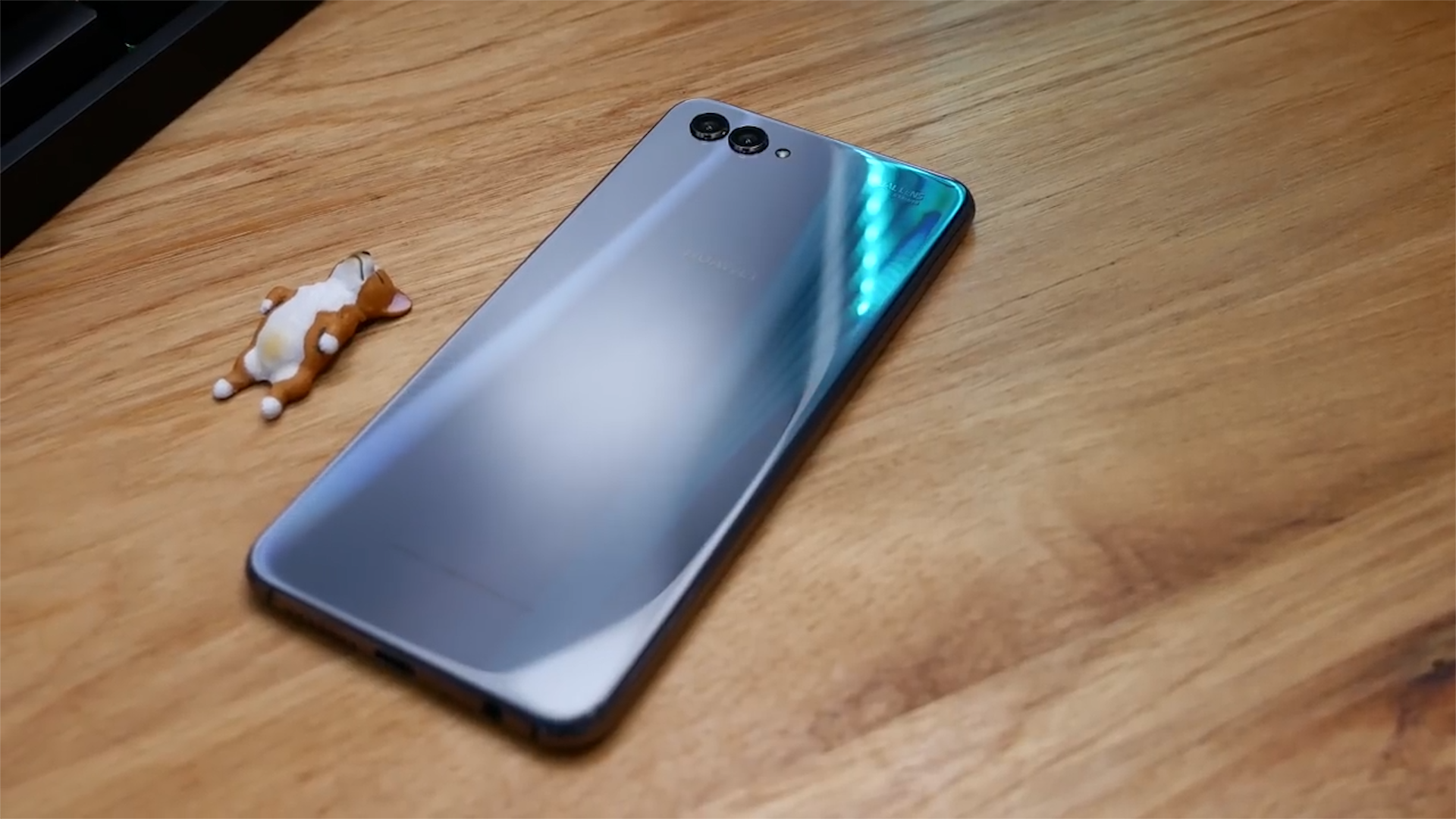 华为这款双面玻璃手机已降至2199元