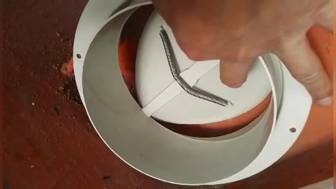(10)集成灶出风管前端安装止回阀视频