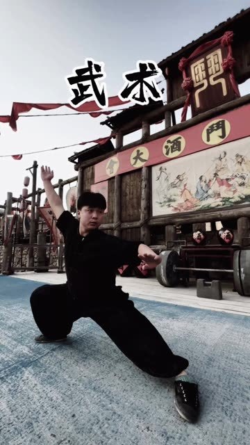 实实在在做人,尽心尽力做事。