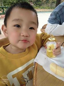 正在输入中的你 