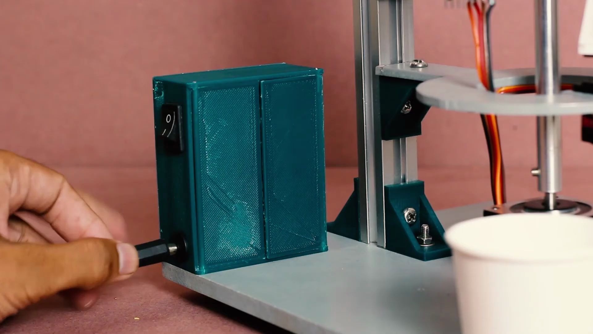 ...Engineering][奇趣百科][200806]如何用Arduino制作颜色分选器