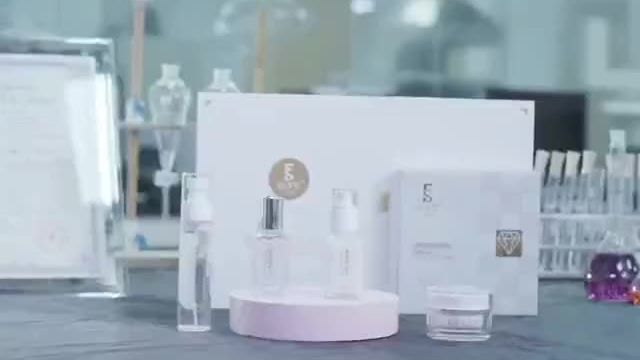 #肌肤管理 #护肤品 专业生产,国际研发团队,选择医康,给你未来