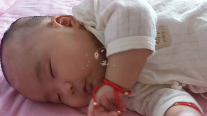 这玩意儿我养了110天了,24小时专人伺候,身高60体重13.5