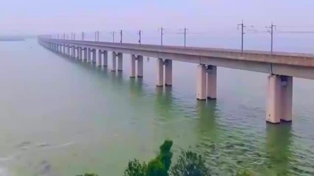 世界第一长桥建成8年无人能撼动,网友:积累了无数人的心血