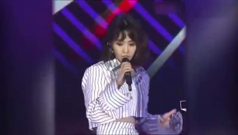 蔡依林演唱会上的原版“啊……啊”，从此歌迷们已经忘不了这个梗了