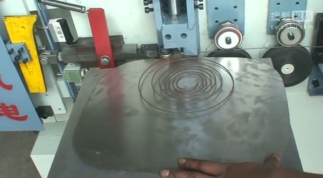 HB螺旋机 运线机 盘丝机 卷绕机 蚊香式铁线绕线机 铁丝运线机 风扇...