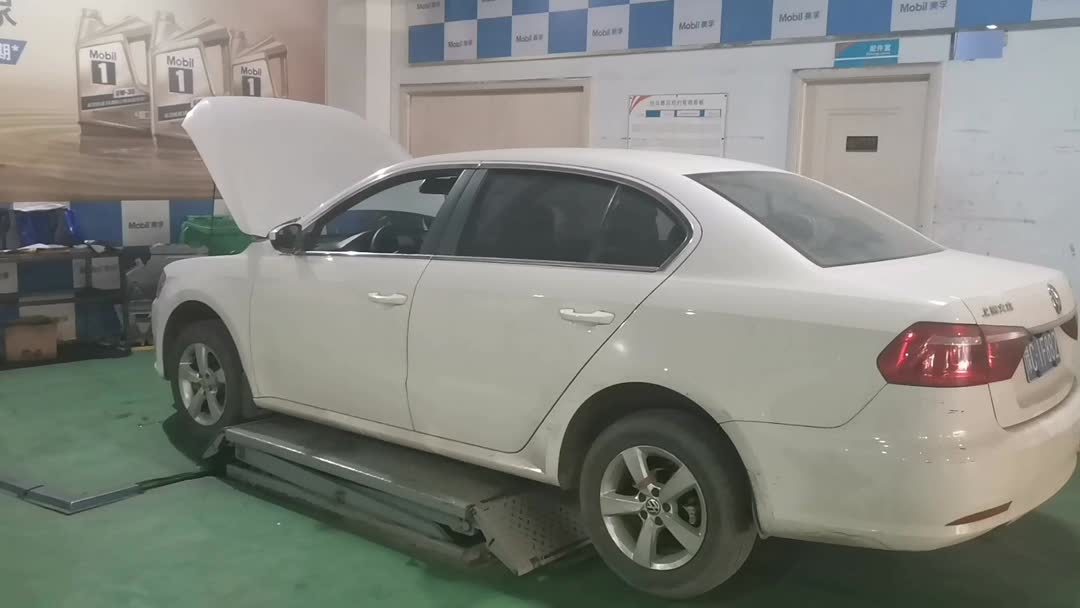 17款大众朗逸,发动机100000公里正常保养不烧机油,没有任何问题