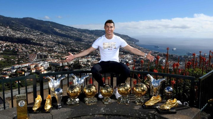 C罗近10年荣誉数据一览:狂揽4欧冠+4金球 只差一座世界杯