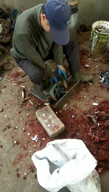 电动车后轮电机线拆解机器