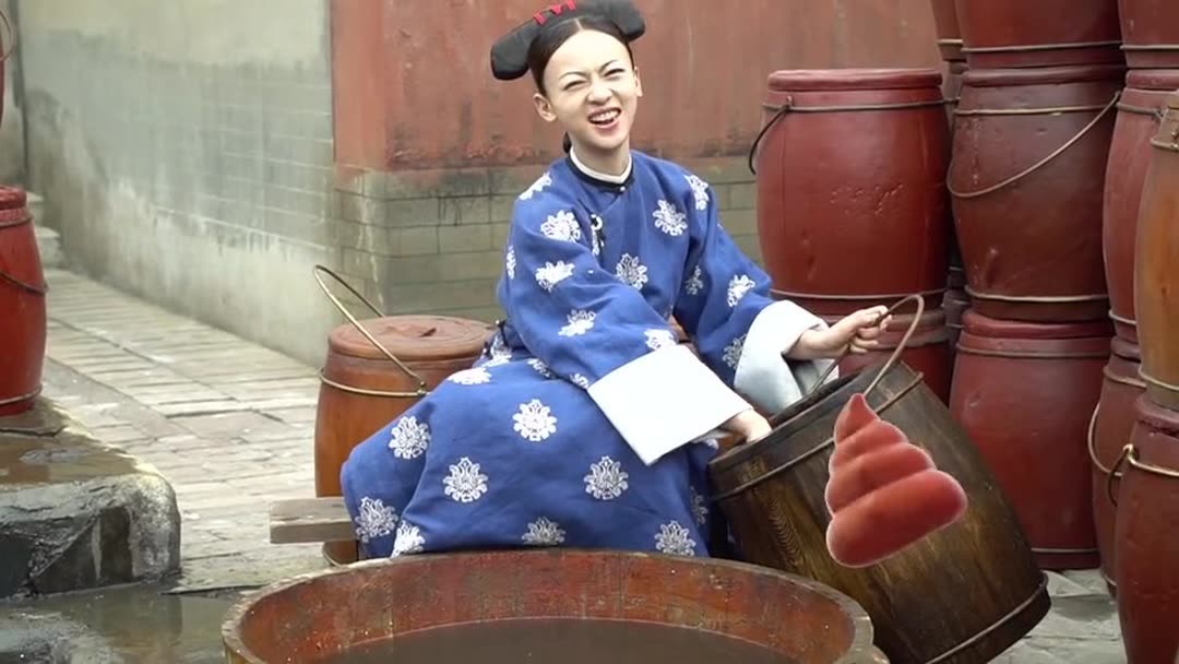 延禧攻略花絮 令妃娘娘在辛者库刷恭桶的时光,带大家回忆一下