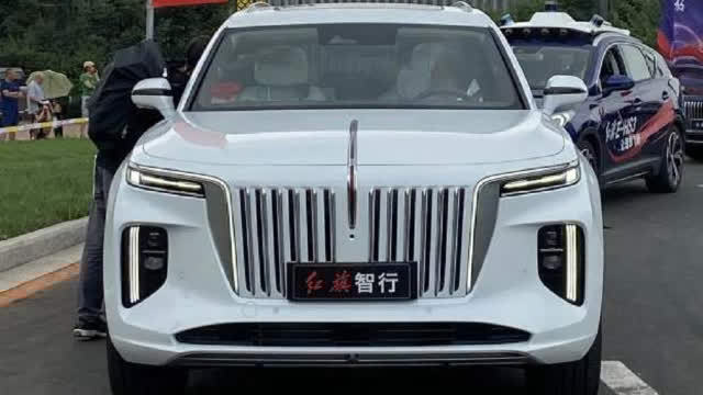 红旗版"库里南"来了,纯电四驱,比揽胜和X7还要霸气!