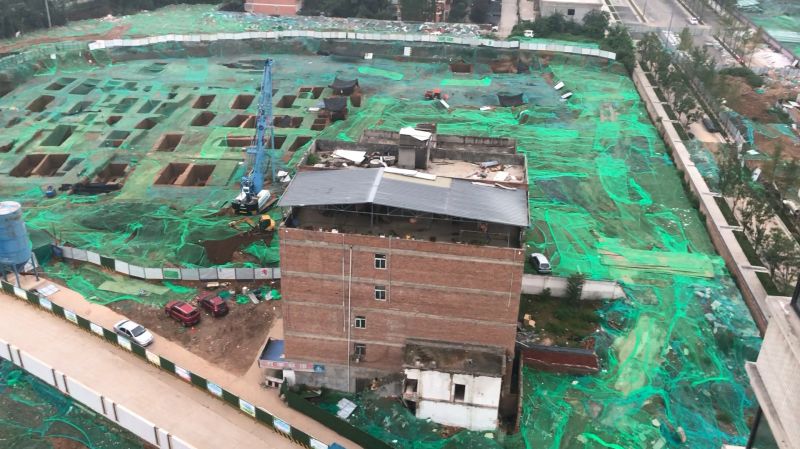 曲江新区东三爻北堡狗叫声扰民,投诉12345都没有解决,不信你看