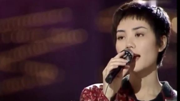 王菲经典歌曲《我愿意》,嗓音优美动情至深适合静静地聆听