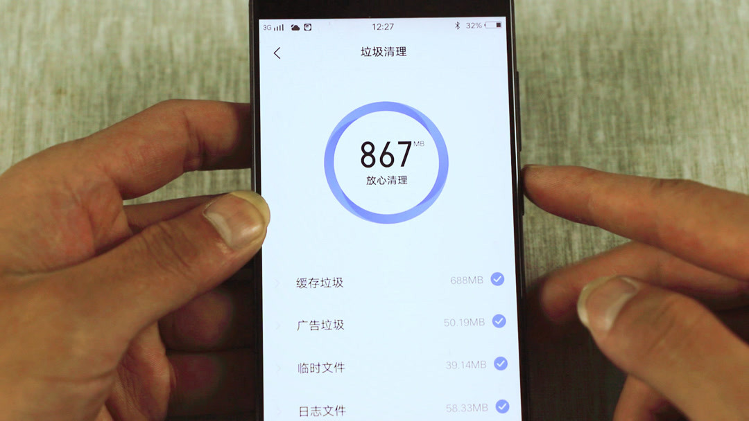 手机软件清理垃圾没效果,关闭手机这个按钮,手机和新机一样快