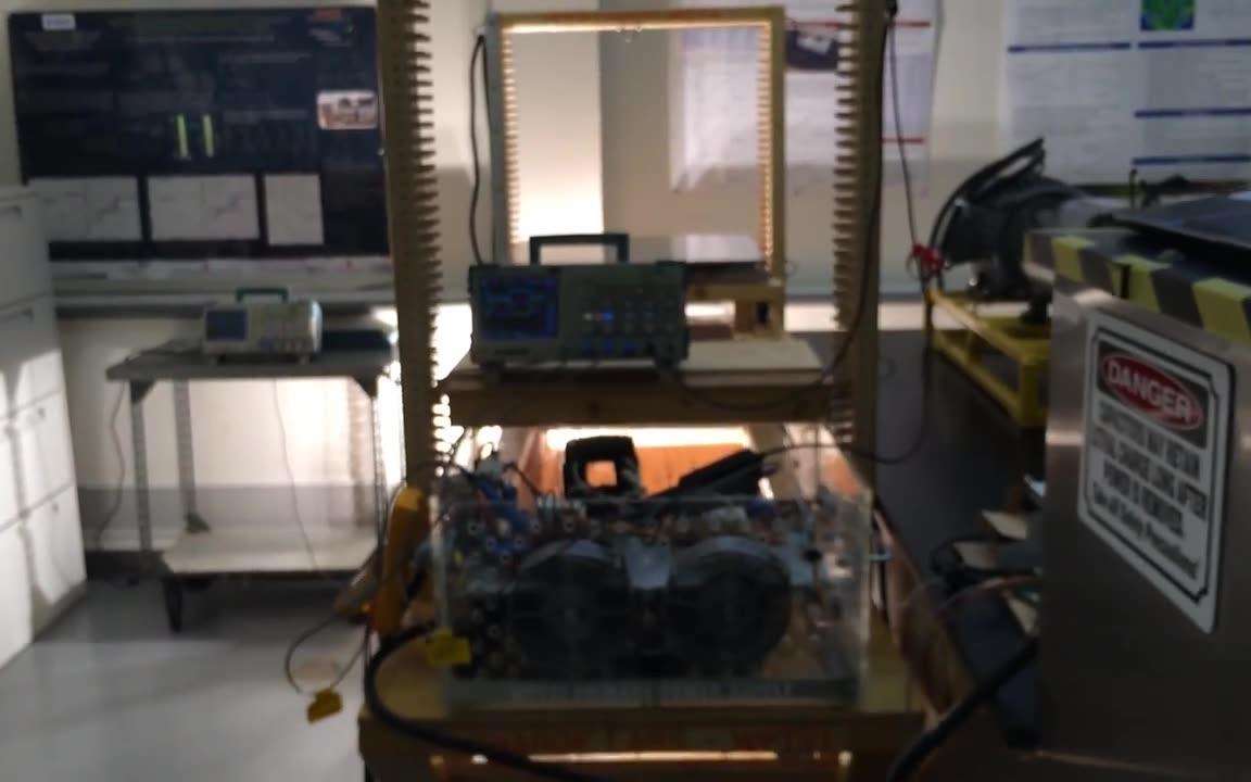 3KW电动汽车无线充电实验室模型