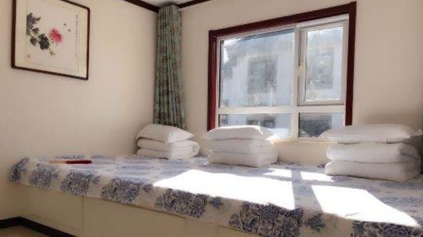 在东北一家人都睡在一个大炕上,新婚夫妇怎么办?看来是想多了