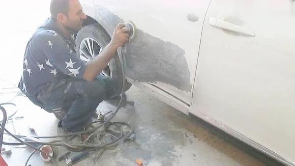 车门凹陷修复,牛人师傅展示操作过程,包括钣金喷漆,不容错过!