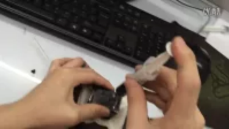 惠普1112 2132 803墨盒加墨