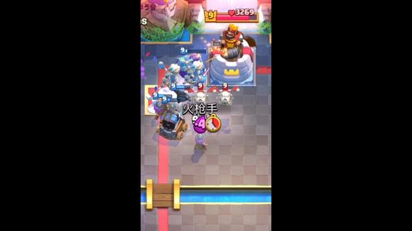 皇室战争:绿巨人电车专业下饭,普通人打经典挑战最真实的样子