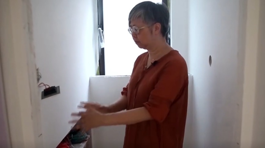 设计师打造无障碍养老房,楼梯安装却全是问题,还能安电梯吗?