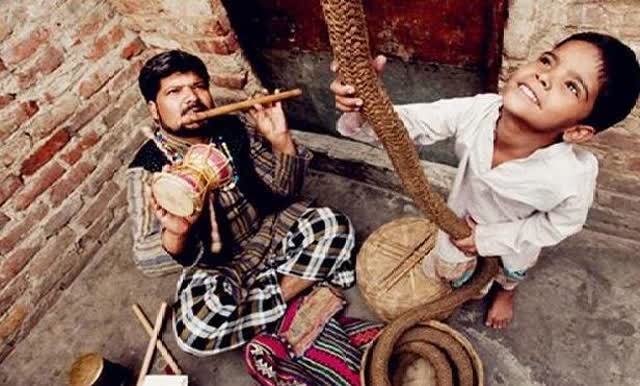 印度通天绳是怎么回事?中国古文记载相同魔术,令人百思不解!