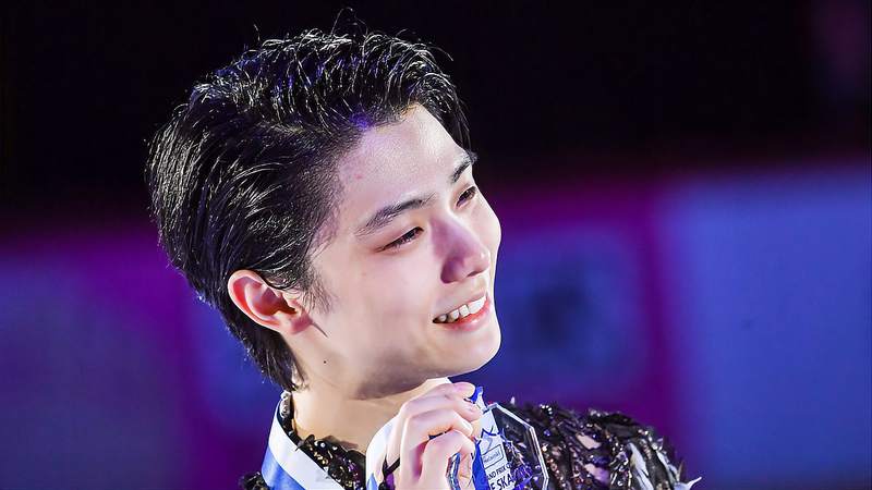 盘点羽生结弦的那些摔跤名场面,可可爱爱,撒娇卖萌样样都行!