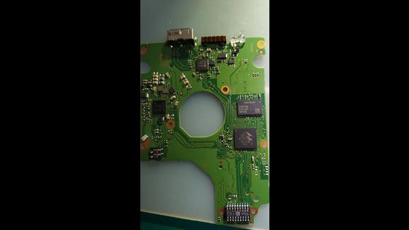 西数WD原装移动硬盘为什么是连体USB