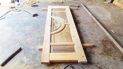 实木门框拼接工艺,这技术已经很久没见过了,今日真是大开眼界