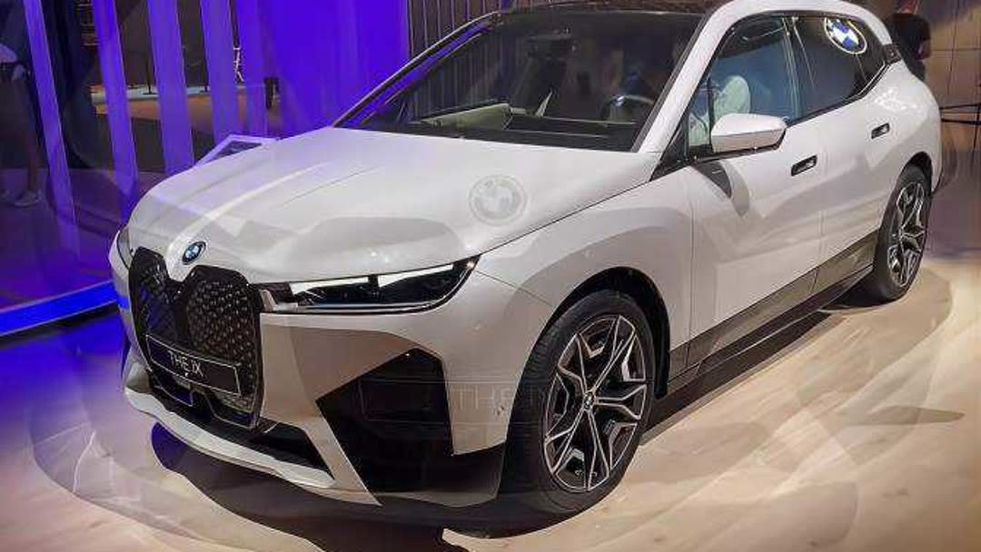 2022款全新宝马 ix,电动SUV