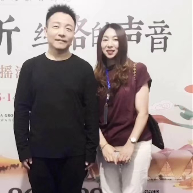 明星经纪人玲子 