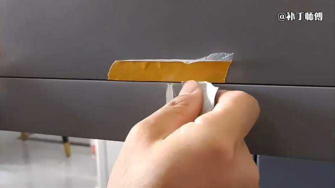 新买的实木家具出现开裂这么办?要我过去维修,修不好要我赔!