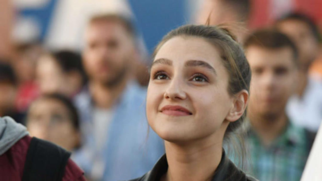 在中国待了1个月的法国妹子,回国后吐槽:法国何时能像中国一样