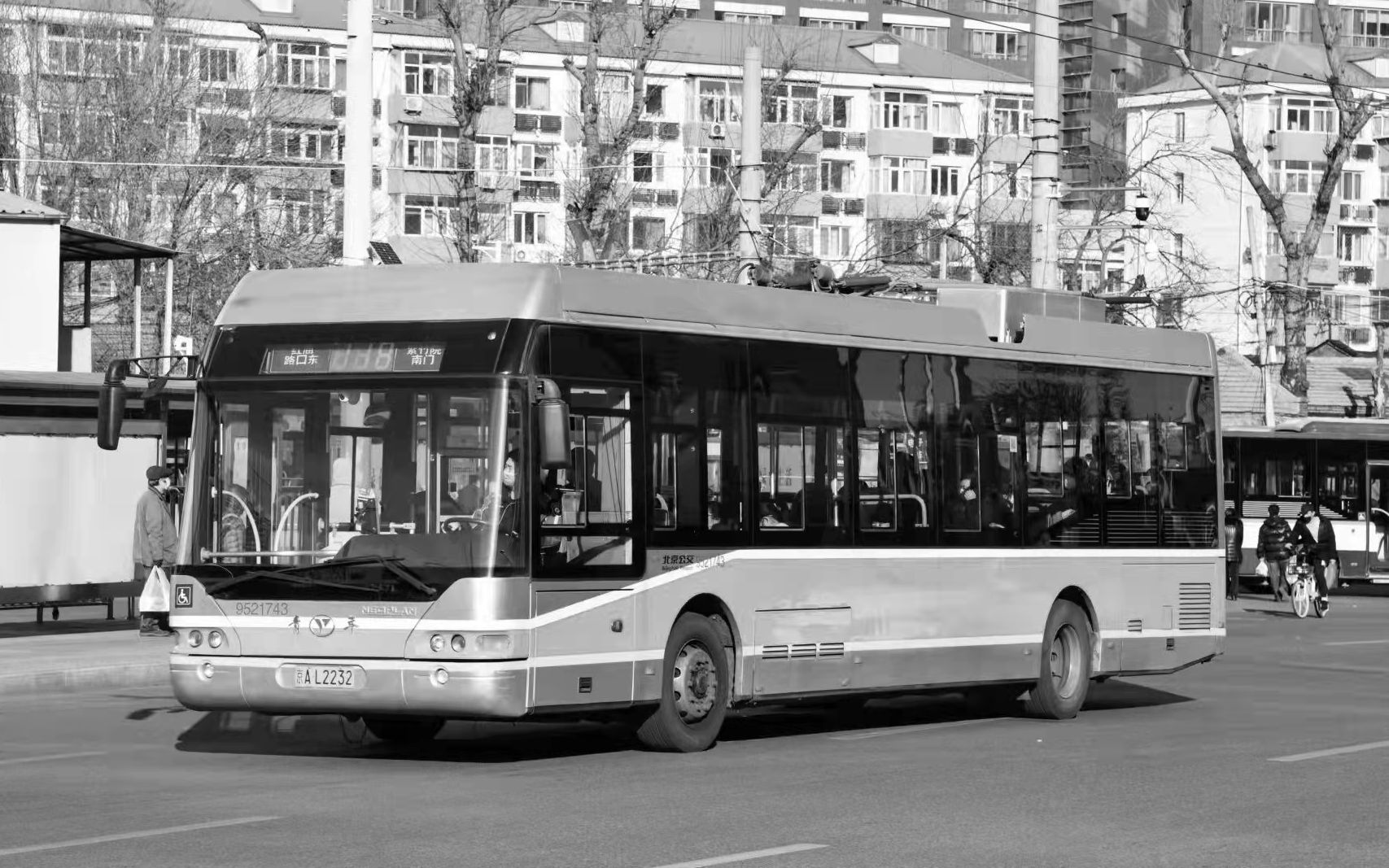 用《北京祝福你》告别北京公交2012一代(片尾百万剪辑)